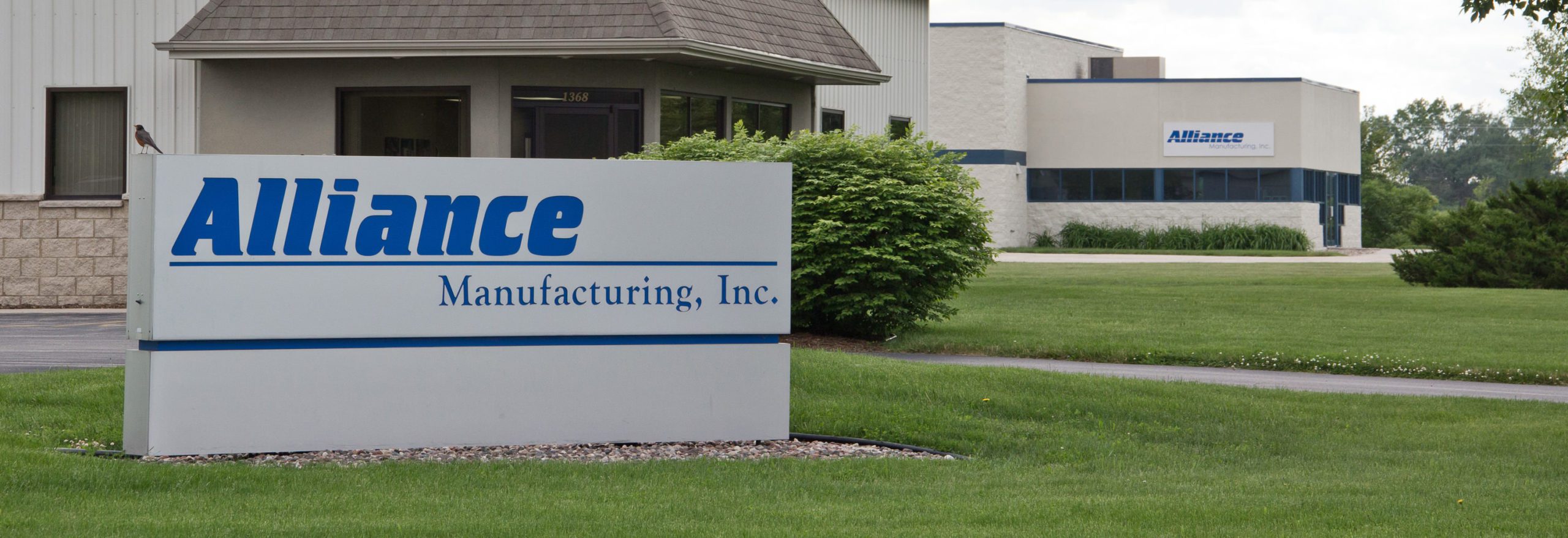 Industrial Parts Washers | Aqueous Parts Cleaning | Alliance Mfg